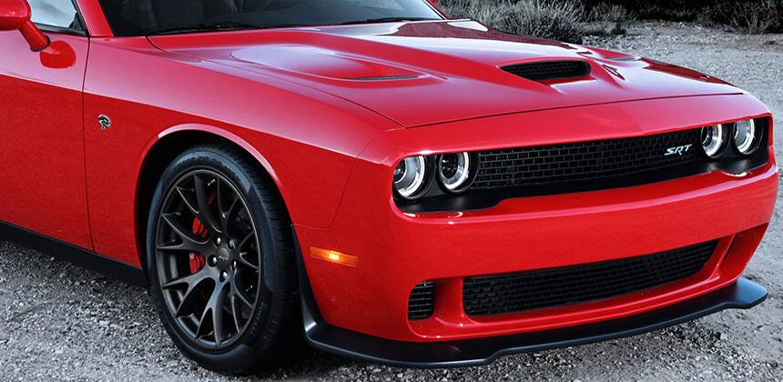 2016 Dodge Challenger - Iconic Muscle Car Exterior