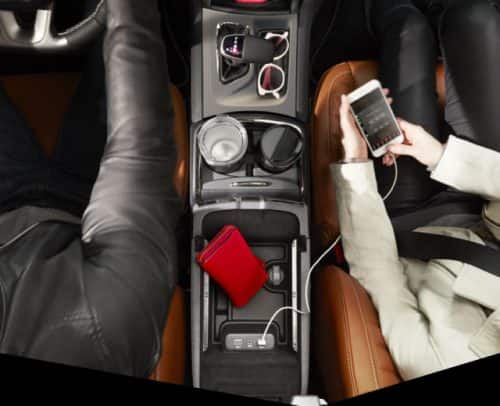 Phone Features | Dodge Uconnect® | Carplay, Android Auto & More