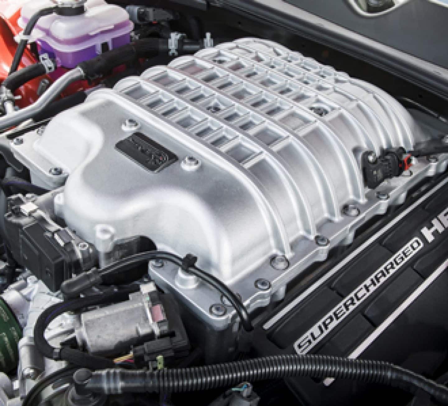 dodge challenger engine size